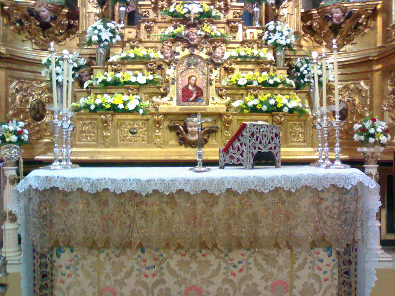 Pro Misa Tradicional en Ciudad Real: Altar Católico en Ciudad Real