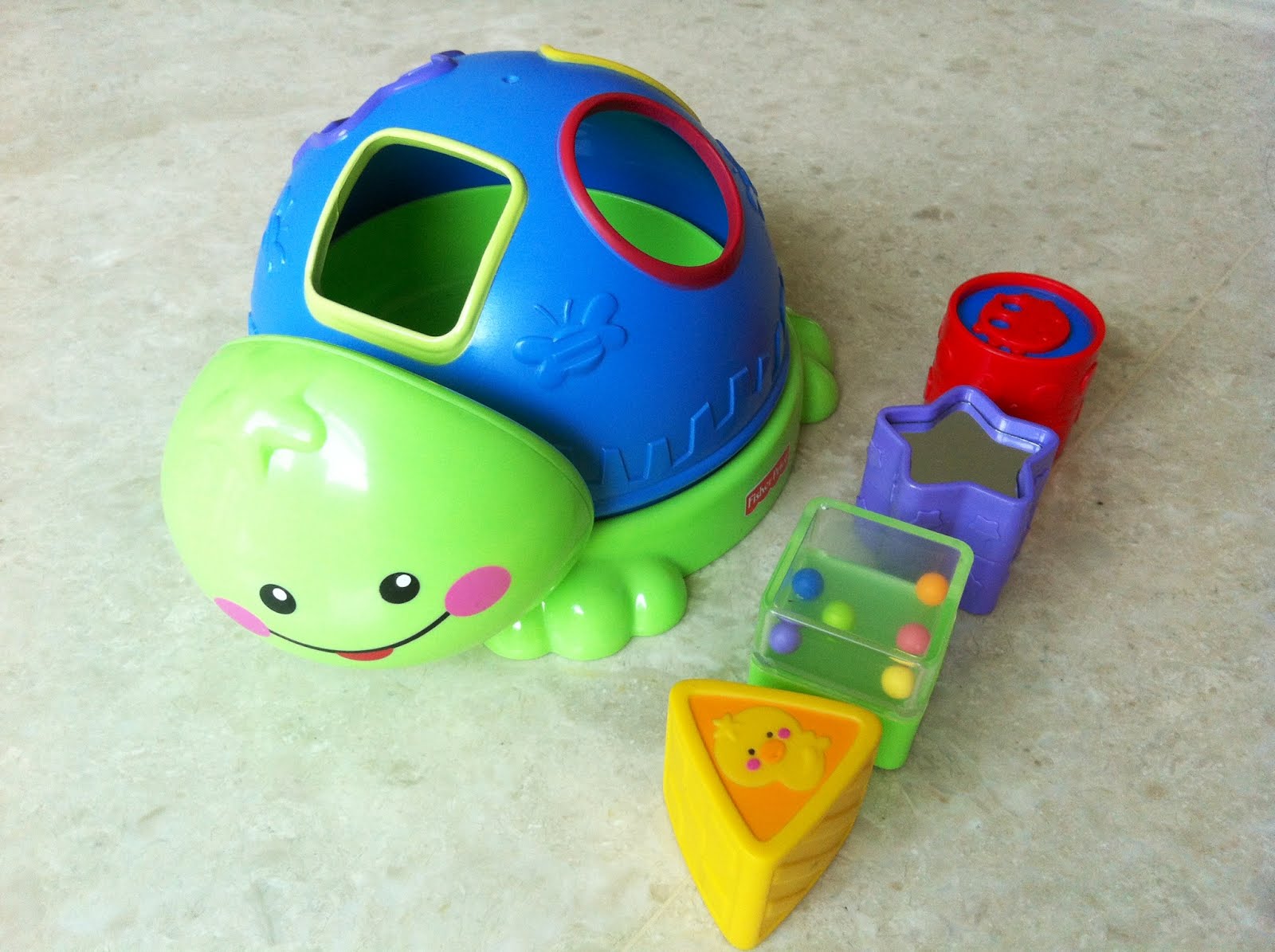 The Shopaholic's Garage Sale: (SOLD) Fisher Price Turtle Shape Sorter