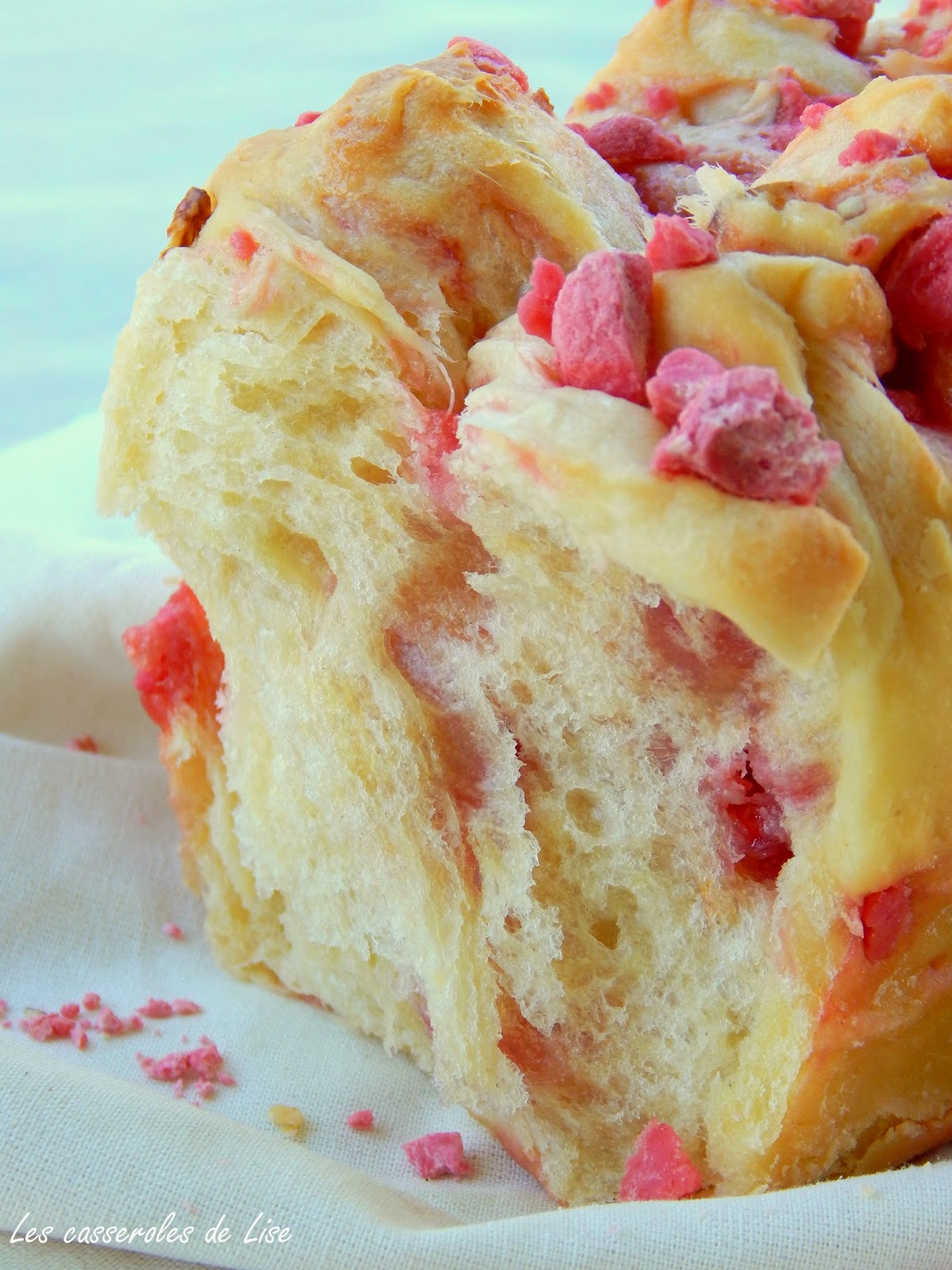 Brioche aux pralines roses - Les Placards de Lise