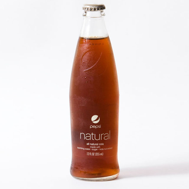 Banco de Imágenes Gratis: Disfruta la nueva Pepsi Natural Cola bien fría