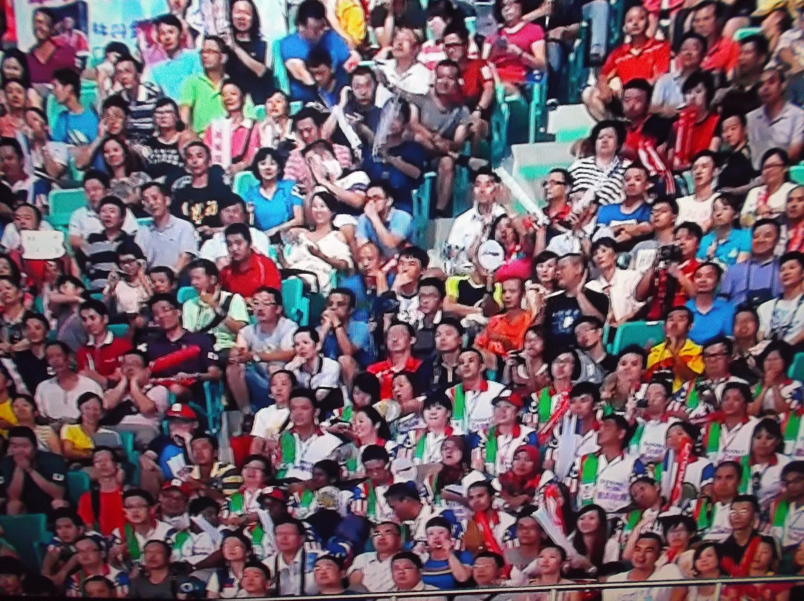 LIN DAN BEATS LEE CHONG WEI TO WIN HIS 5TH WORLD BADMINTON CHAMPIONSHIP ...