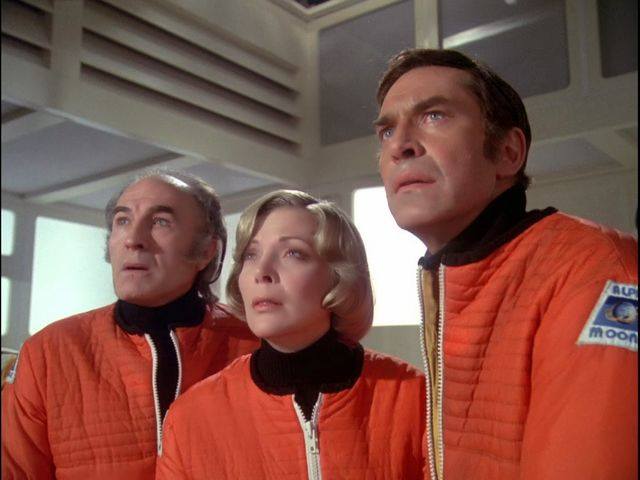 MÁS QUE CINE DE LOS OCHENTA: Espacio 1999 (Space 1999, Cosmos 1999, Sylvia y Gerry Anderson, 2 ...