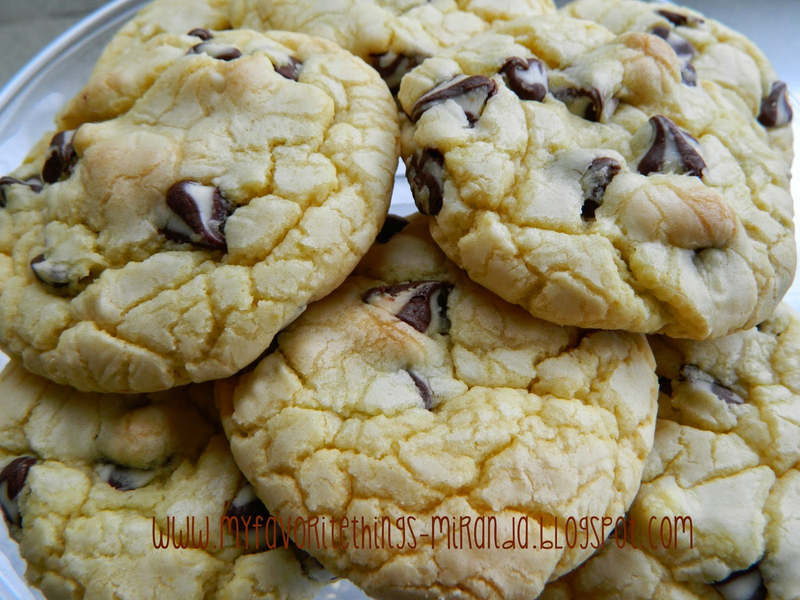 Four Ingredient French Vanilla Semi-Sweet & White Chocolate Cookies
