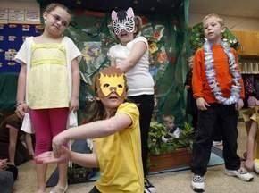 Educational Technology 1: Lesson 9: Teaching with dramatized Experiences