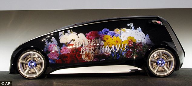 Toyota smartphone car | Computer Graphics Daily News