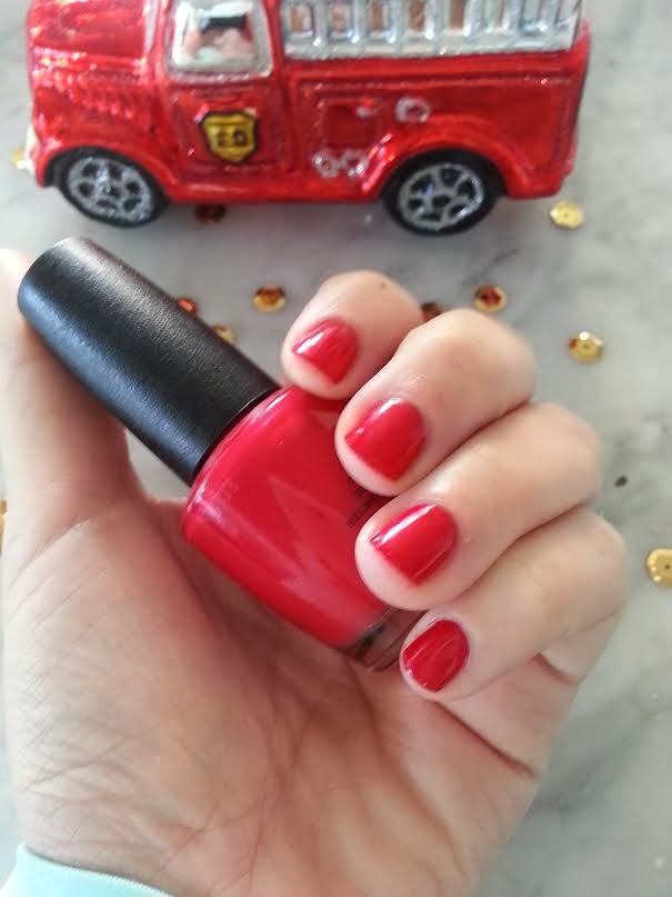 ManiMonday by LMA: Holiday Red