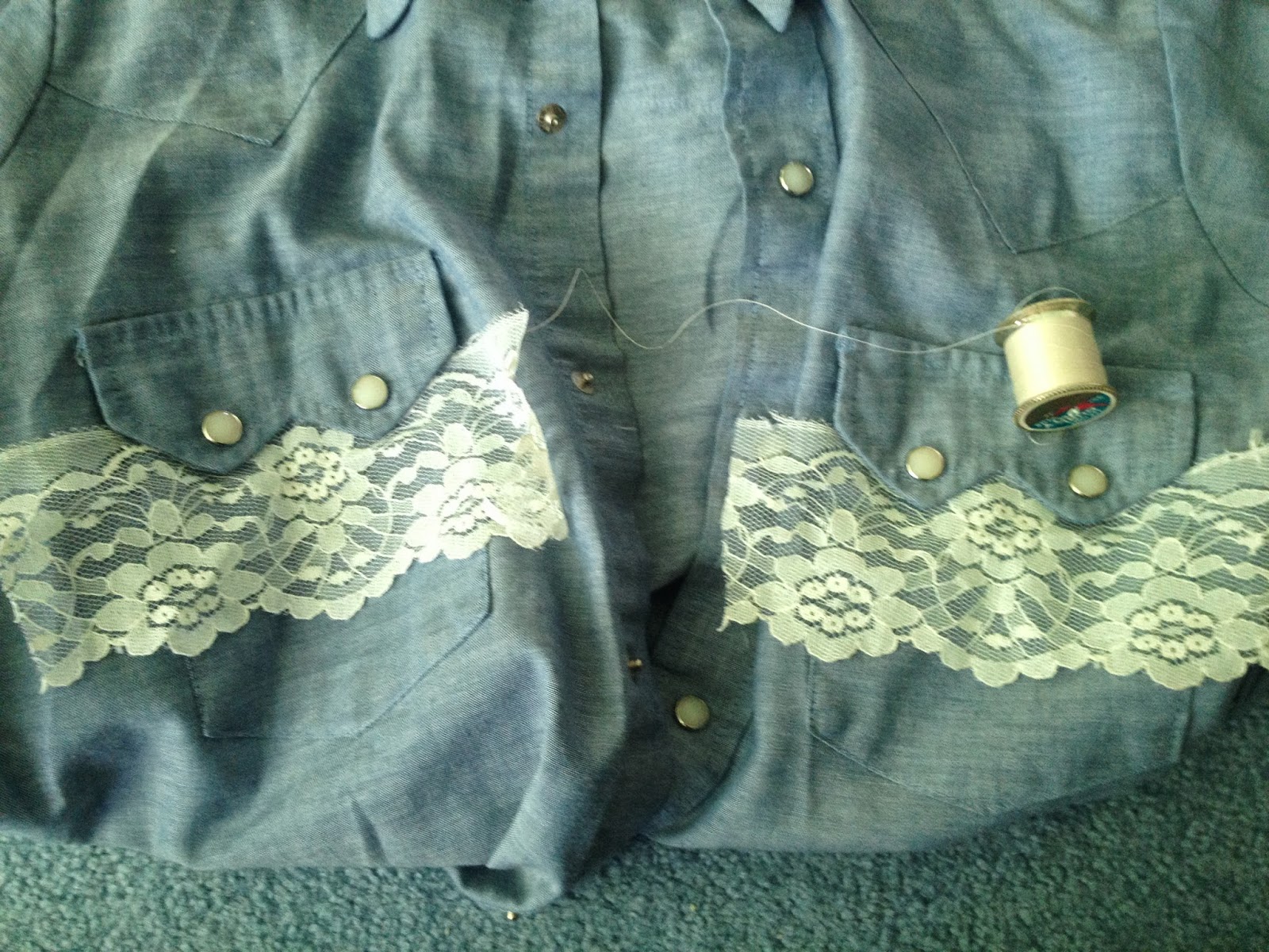 Cobalt Collective: DIY Lace Pockets