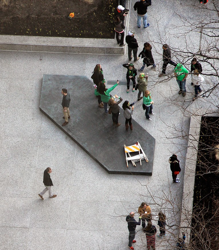 ArchitectureChicago PLUS: Mie's New Friends: Ju Ming sculpture lands at ...