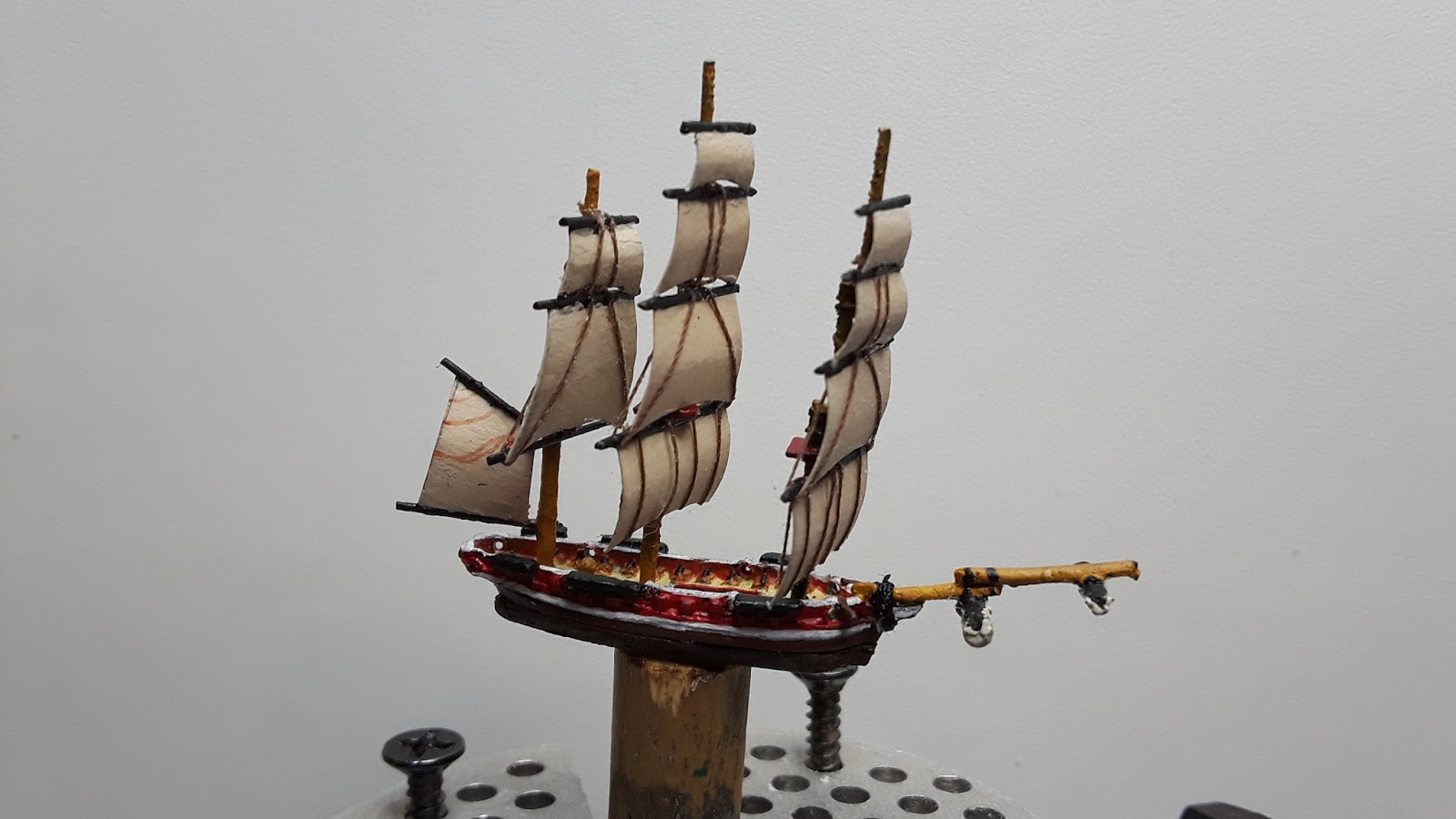A Miniatures Hobby Room: Le Republicaine 24 Gun French Corvette