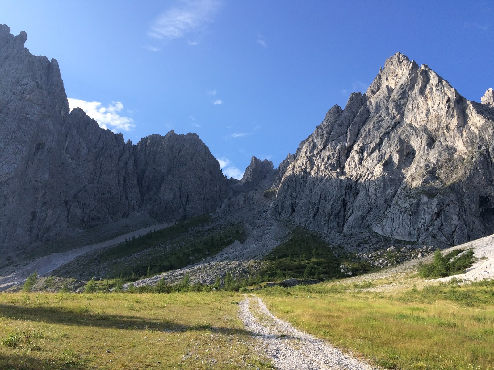 Sguardo dall'alto: Giro del Monte Siera, per Forcella Creta Forata