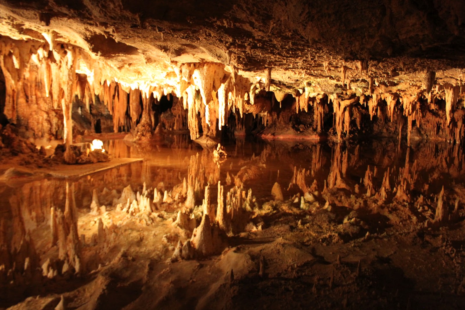 Russman's spot: Luray Caverns Luray, Virginia