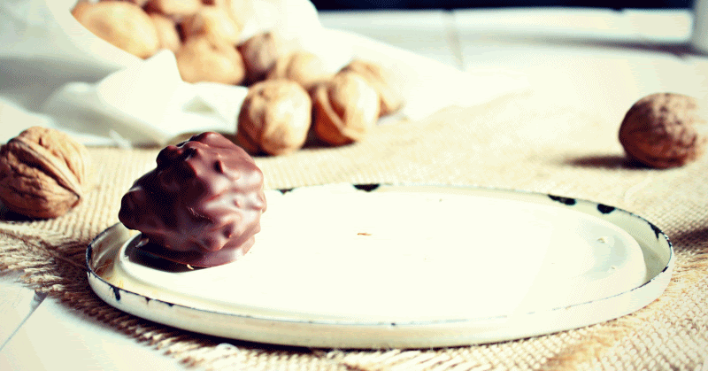 Nueces de turrón y chocolate | mama papillon