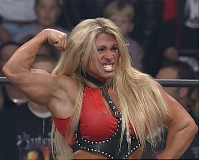 Female Fitness, Figure and Bodybuilder Competitors: Christi Wolf ...