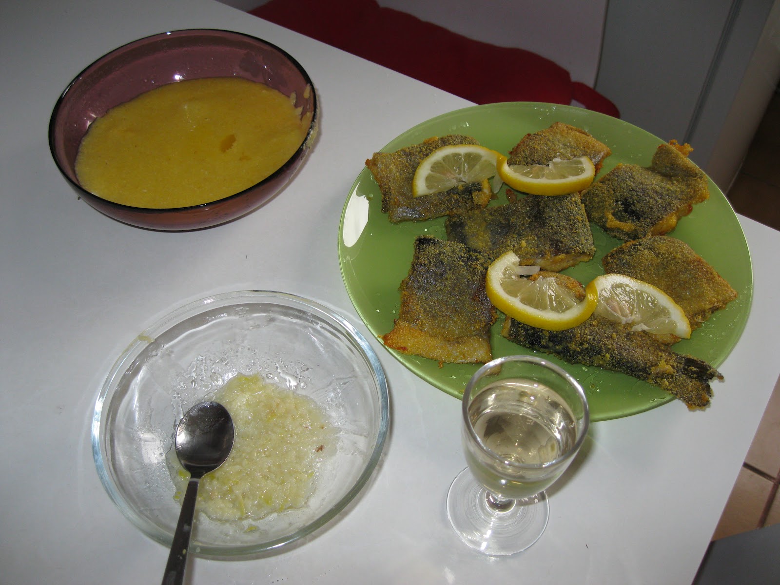 Roci minerale fosile BANAT: Pofta buna la peste