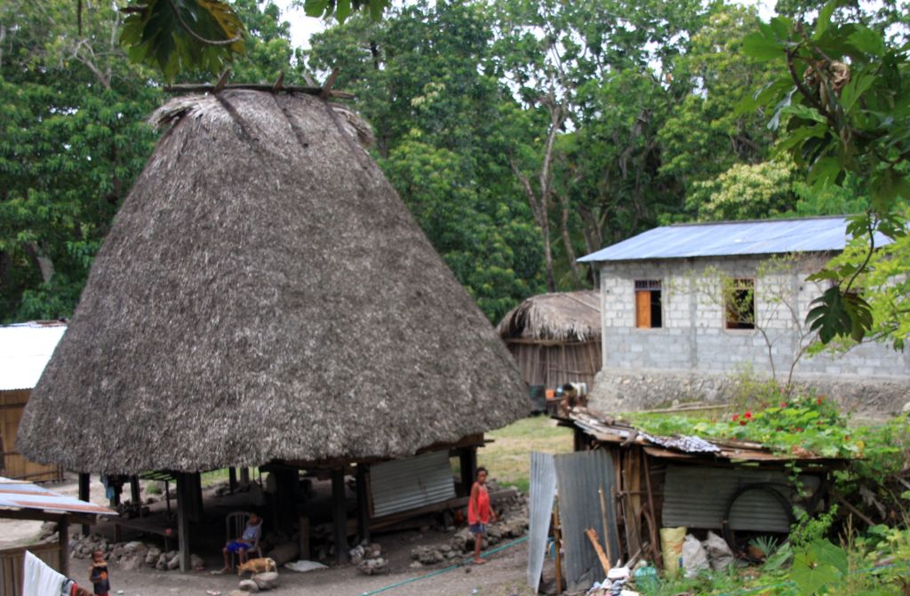 O Livro das Contradisoens: Dili - Baucau - Laga - Baucau