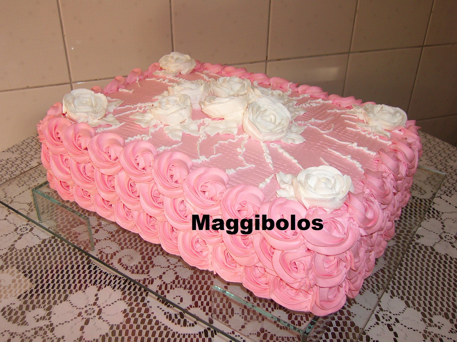 Maggi Bolos = Guanambi- Bahia: Outubro Rosa ( A todas as mulheres!)