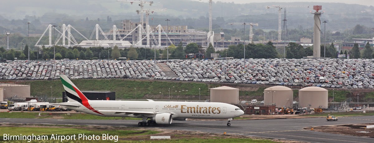Birmingham Airport Photo Blog: Emirates Boeing 777 A6-EGT is the first ...