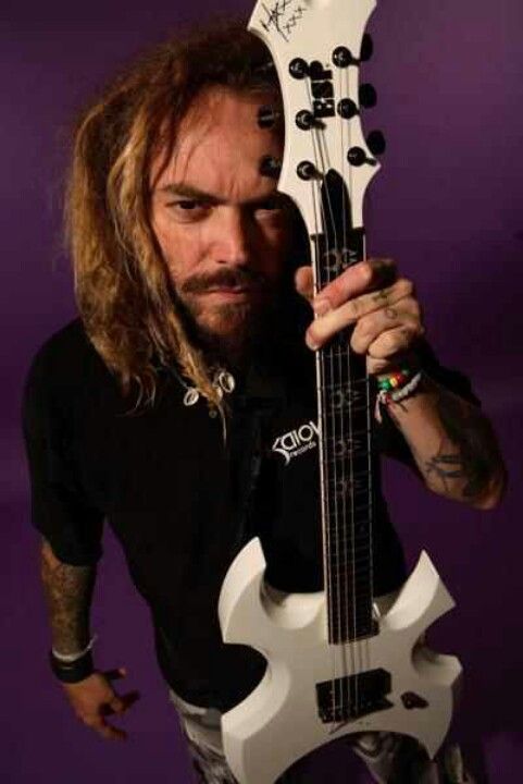 Zona Rock Dan Metal : MAX CAVALERA