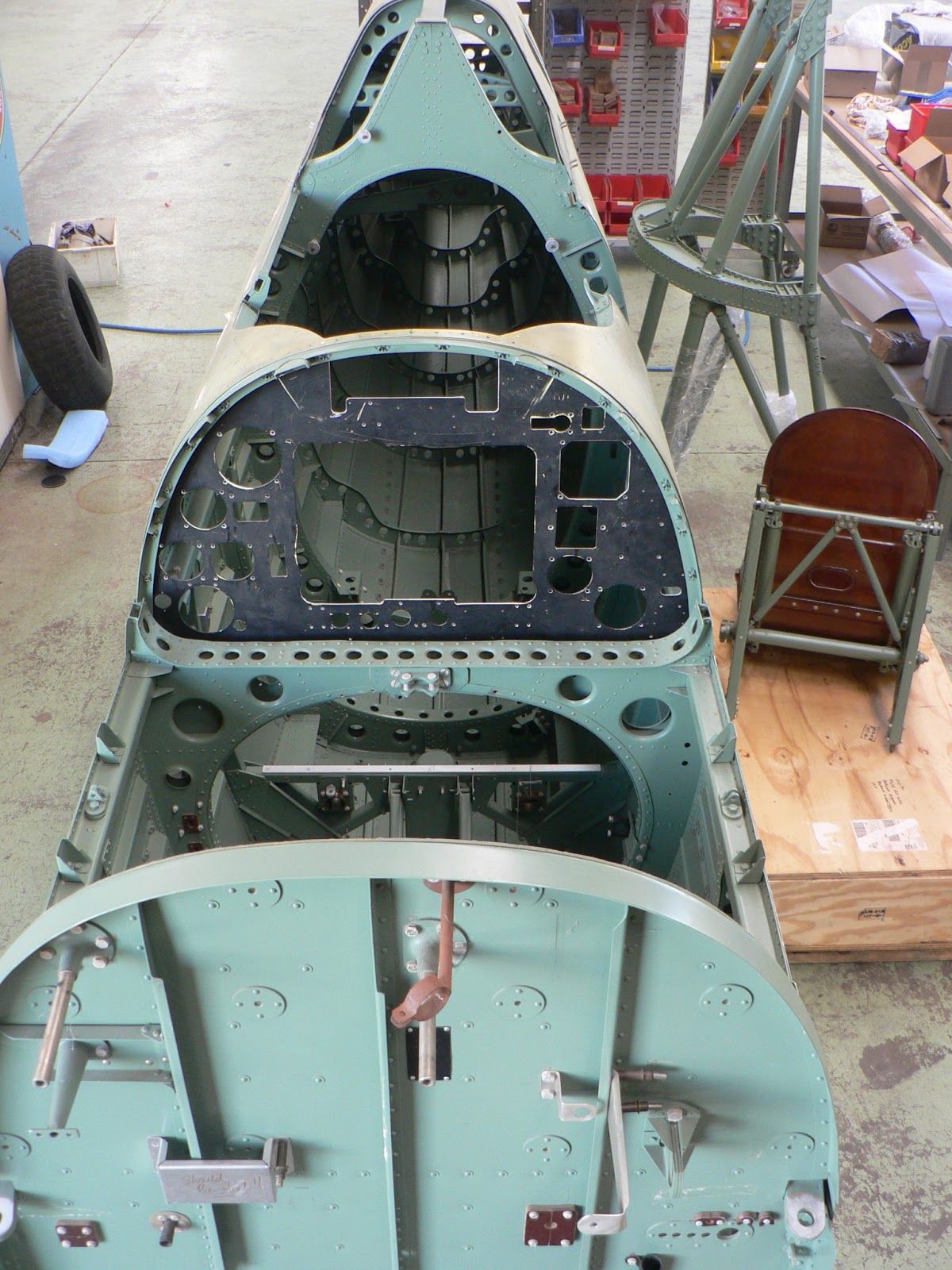 Pays Spitfire Mk9 MH603: MH603 Spitfire Restoration so far.