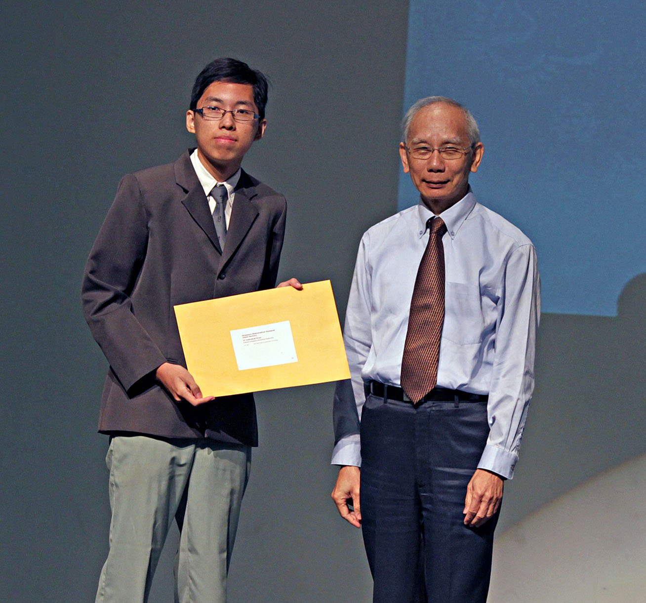 Welcome all!: September 2013