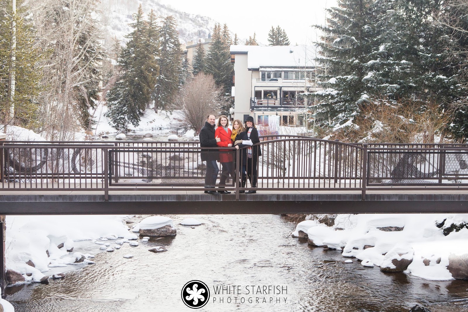 Vail Village Family Photos and Clothing Tips for Shooting in the Snow ...