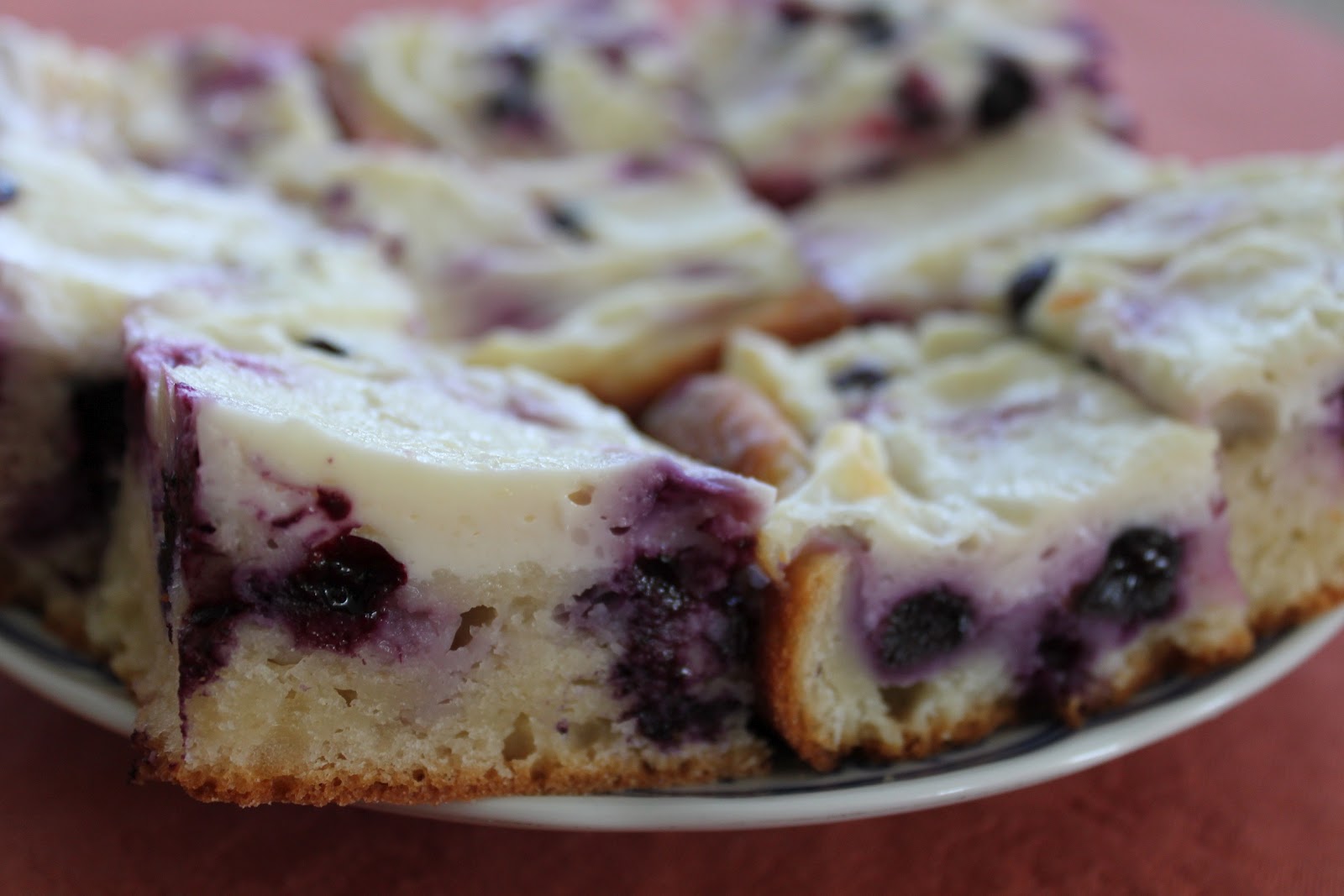CZECH ON THE ROAD: BLUEBERRY CHEESECAKE WITH LEMON GLAZE