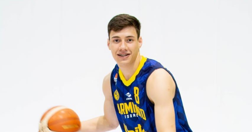 Facundo González: "Tenemos un equipo largo y eso va a ser clave en un ...