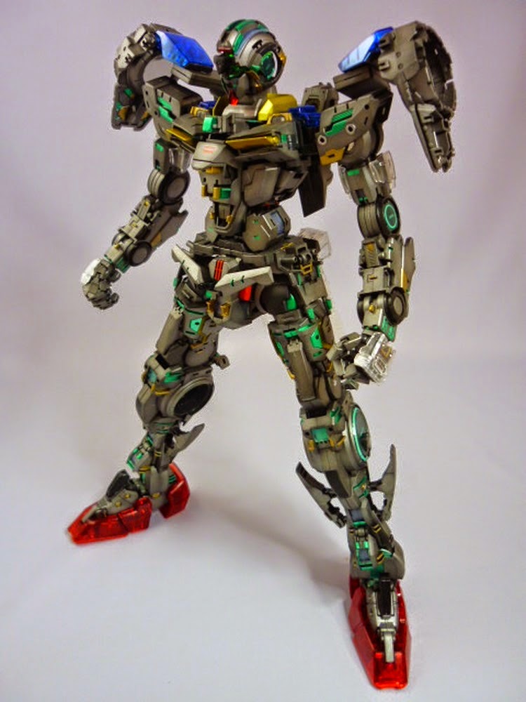 Gundam Family: PG 1/60 OO Raiser Custom Build