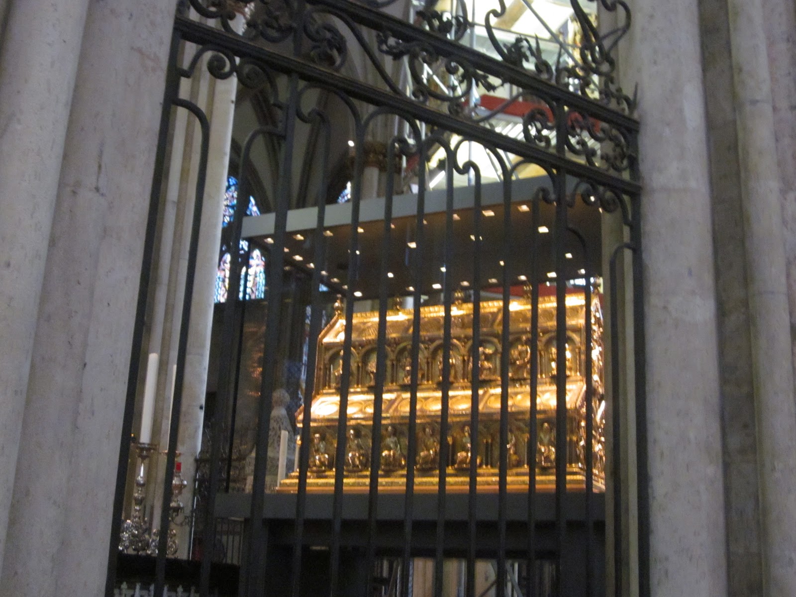 Souvenir Chronicles: COLOGNE, GERMANY, PART 1: THE CATHEDRAL