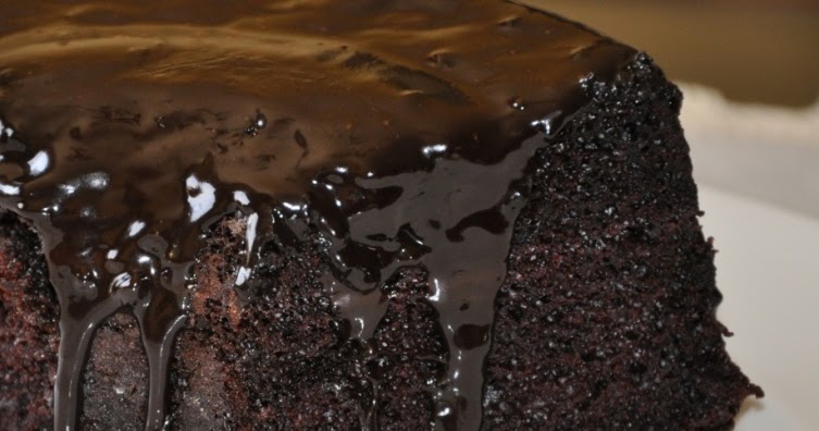 Basic Chocolate Cake Recipe - dish-away