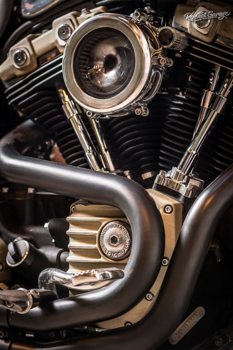Cafe Racer Dyna - RocketGarage - Cafe Racer Magazine