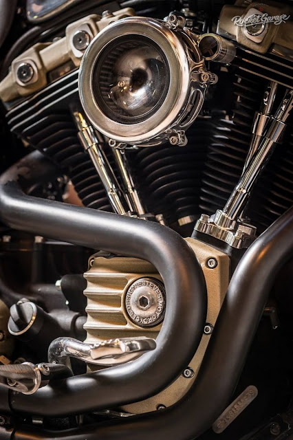 Cafe Racer Dyna - RocketGarage - Cafe Racer Magazine