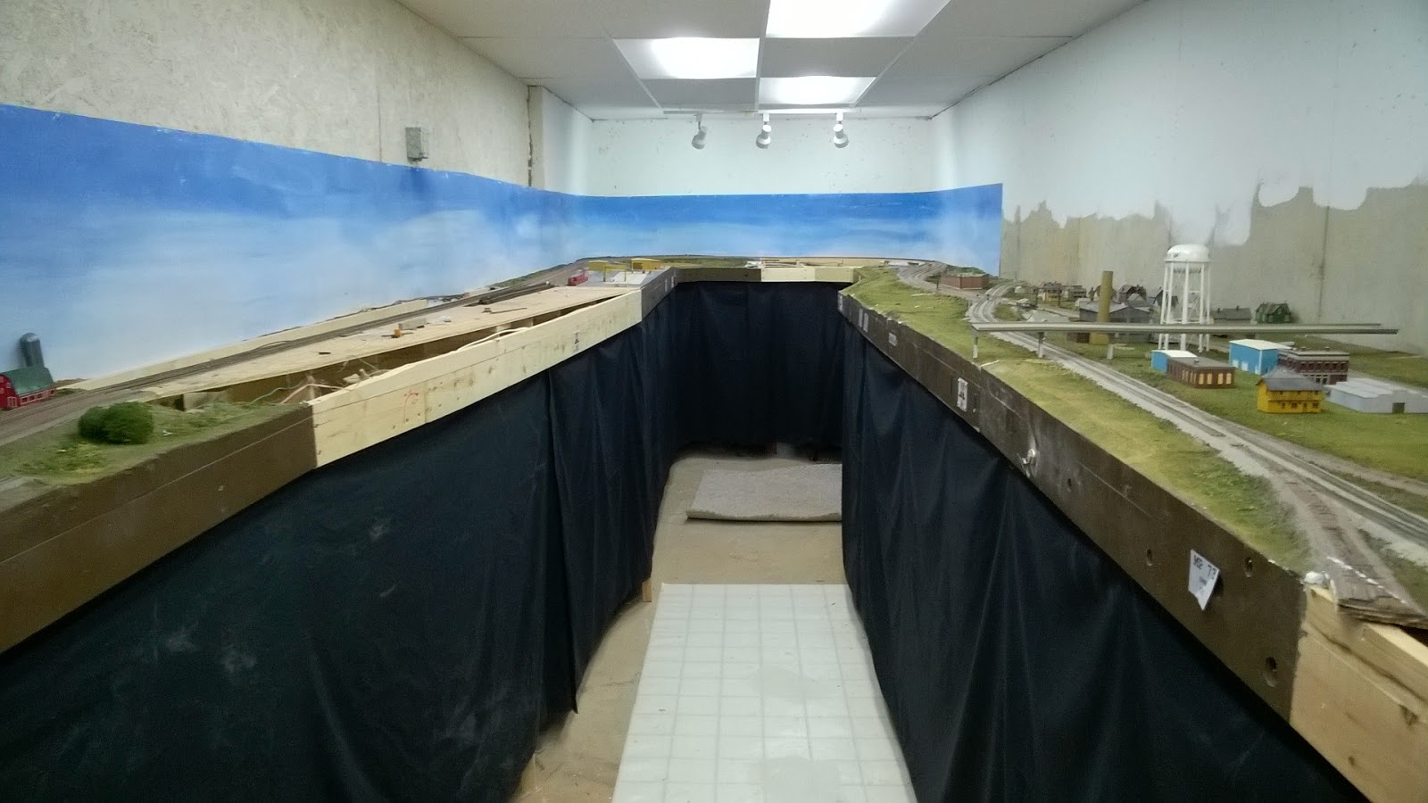 Weekend Update 7/5/15 - page 2 - N and Z Scales - TheRailwire