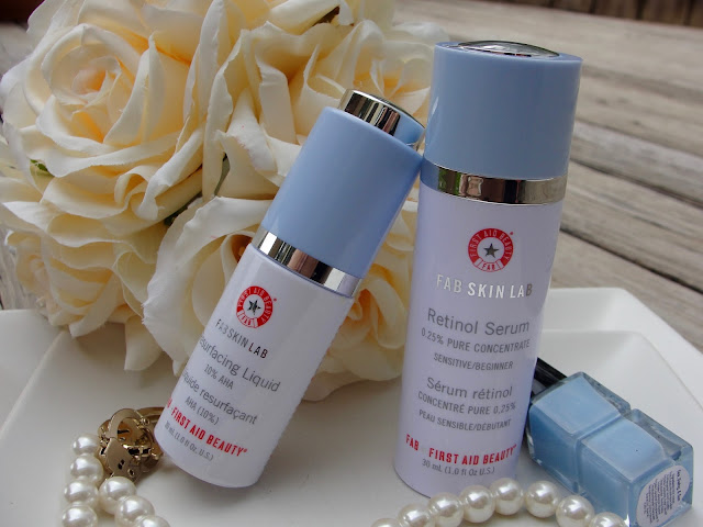 FIRST AID BEAUTY RETINOL SERUM & RESURFACING LIQUID REVIEW & GIVEAWAY