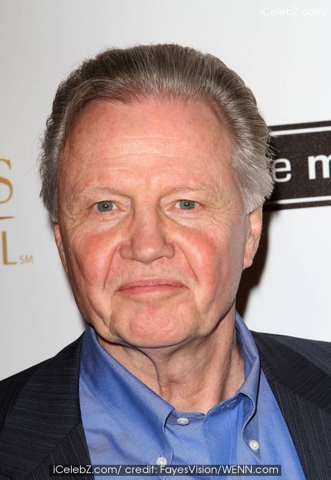 Angelina Jolie News: Angelina Jolie's dad Jon Voight was surprised ...