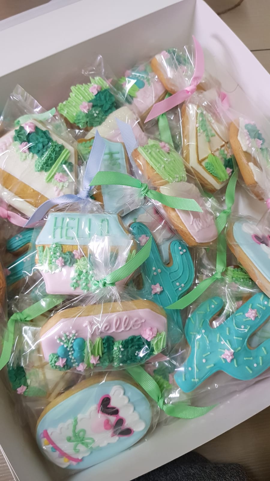 Cute cookies from Kaka Cookies | Life Is Beautiful