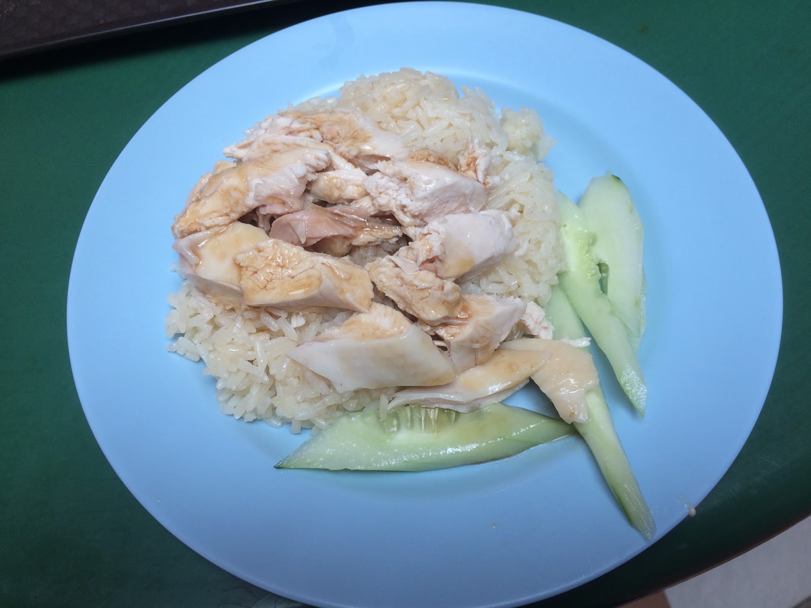 Ah Tai Hainanese Chicken Rice @ Maxwell Food Centre; Singapore | Moonlit