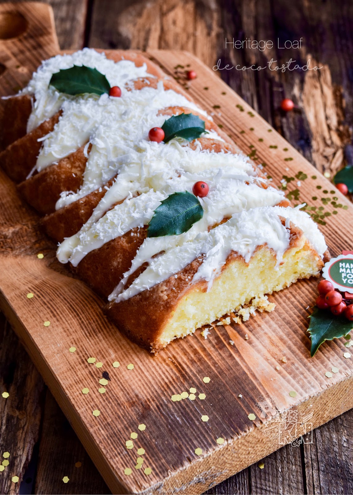 Bundt Cake de Coco Tostado - Vanilla & Berries