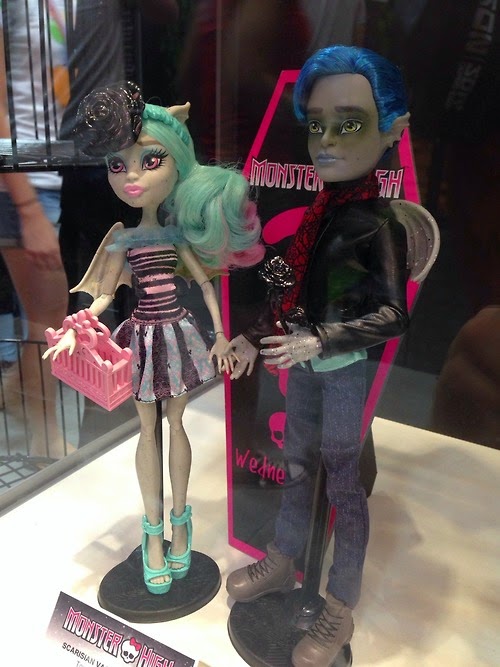 Monster High-Pretty : Monster High Scarisian Vacation-Rochelle y Garrot