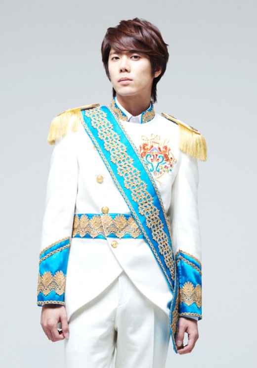zubzipstar: คิมคยูจง (Kim Kyu Jong) จากวง SS501 เป็นเจ้าชายลีชินใน ...