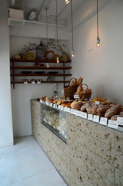 Tokyo space design: A tiny tiny bakery