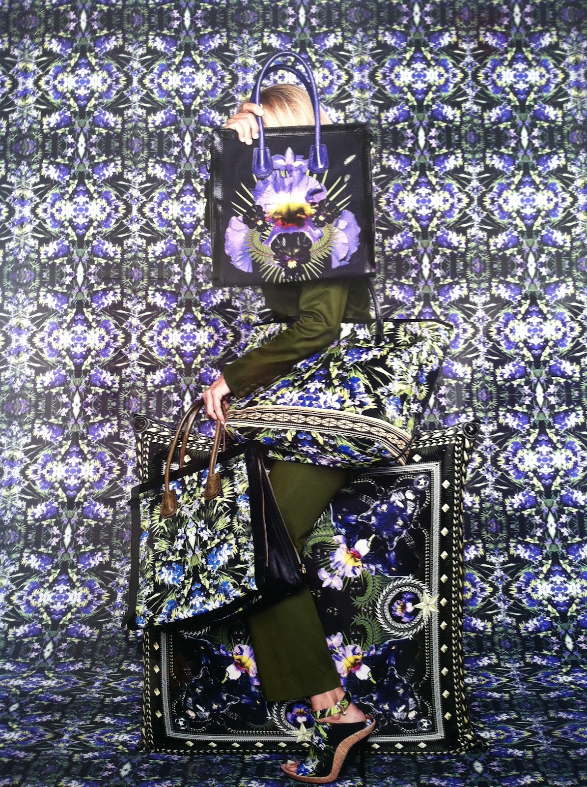 ART & FASHION SALON: Fashion & Art Collide with Rachel Perry Welty!