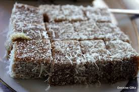 Brunei Food Adventure: The traditional cakes (kuih/Kueh)