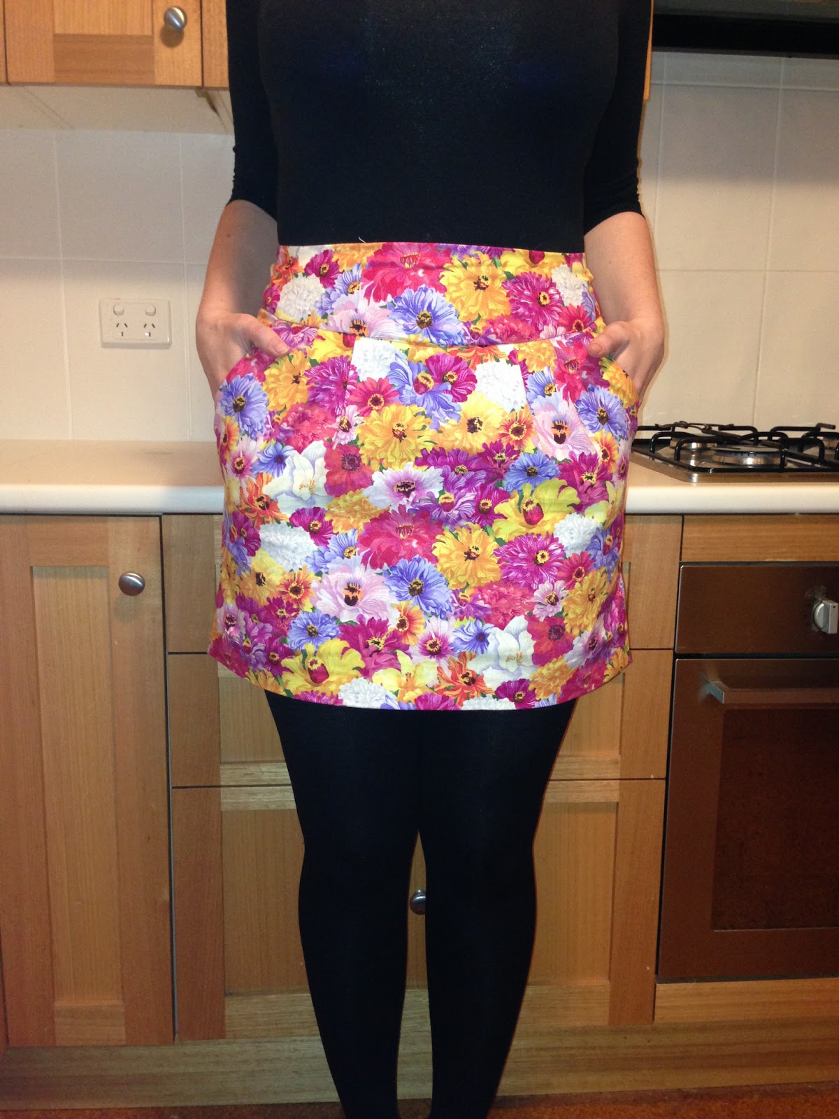 pearls. lace. & barb wire.: Simplicity 2451 skirt