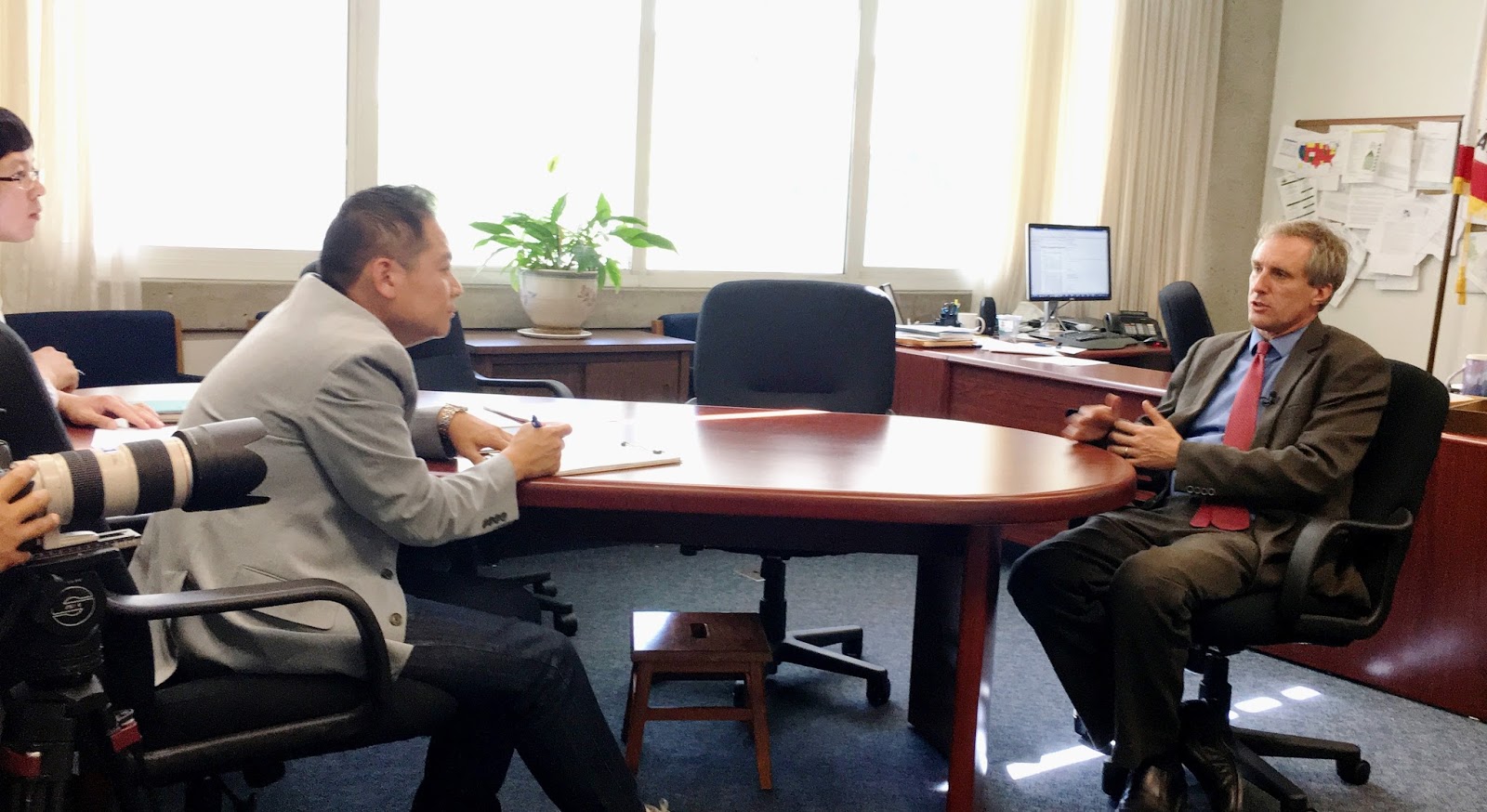 Pivot to Renewables Brings South Korean TV to Energy Commission ...