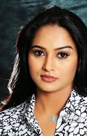 NAKARAJAN: ANUPAMA KUMAR HINDI FILM ACTRESS BORN 1974 DECEMBER 4