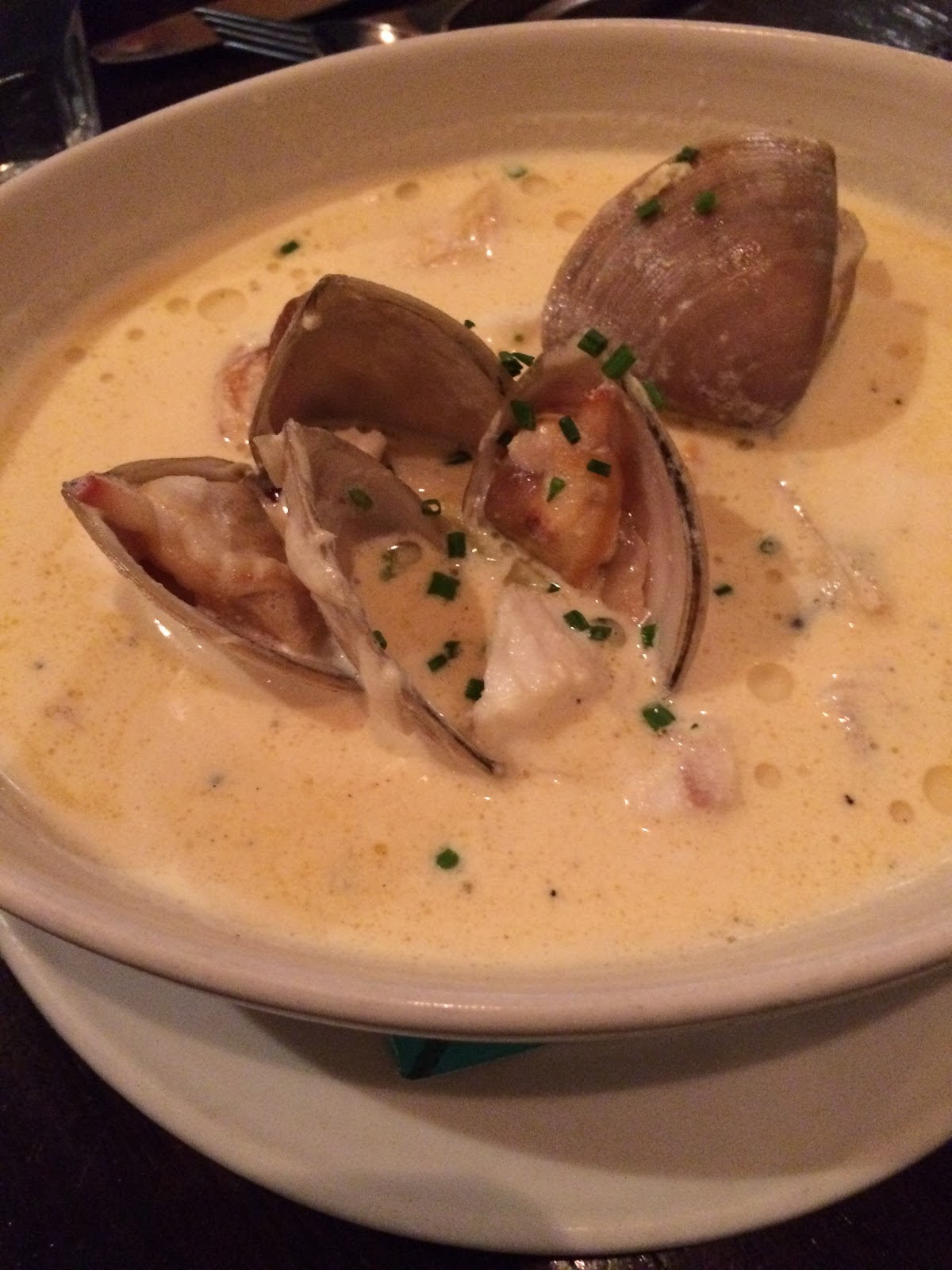Nana's Blue and White Dishes: New Zealand Clam Chowder