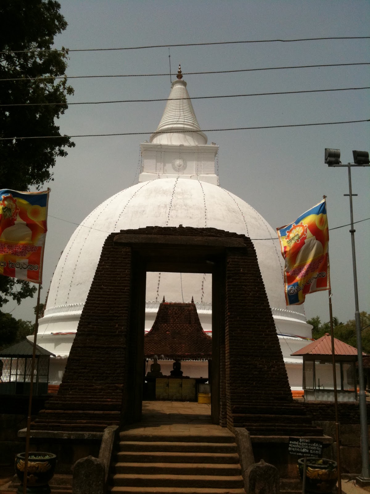 The Island of Sri Lanka: Trincomalee [Sinhala: ත්‍රිකුණාමළය / Gokanna ...