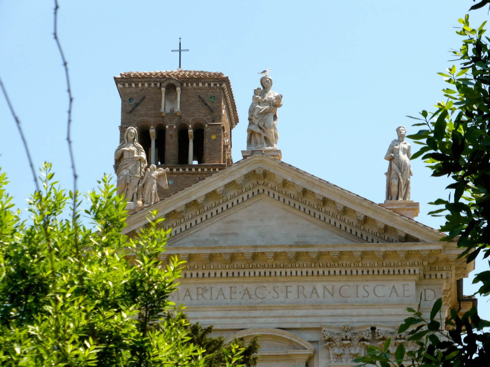 Facciamo un giro in centro?: FORO ROMANO