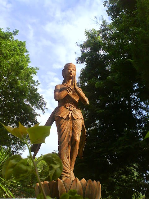 Sakyadhita: Awakening Buddhist Women: History of Women in Buddhism ...